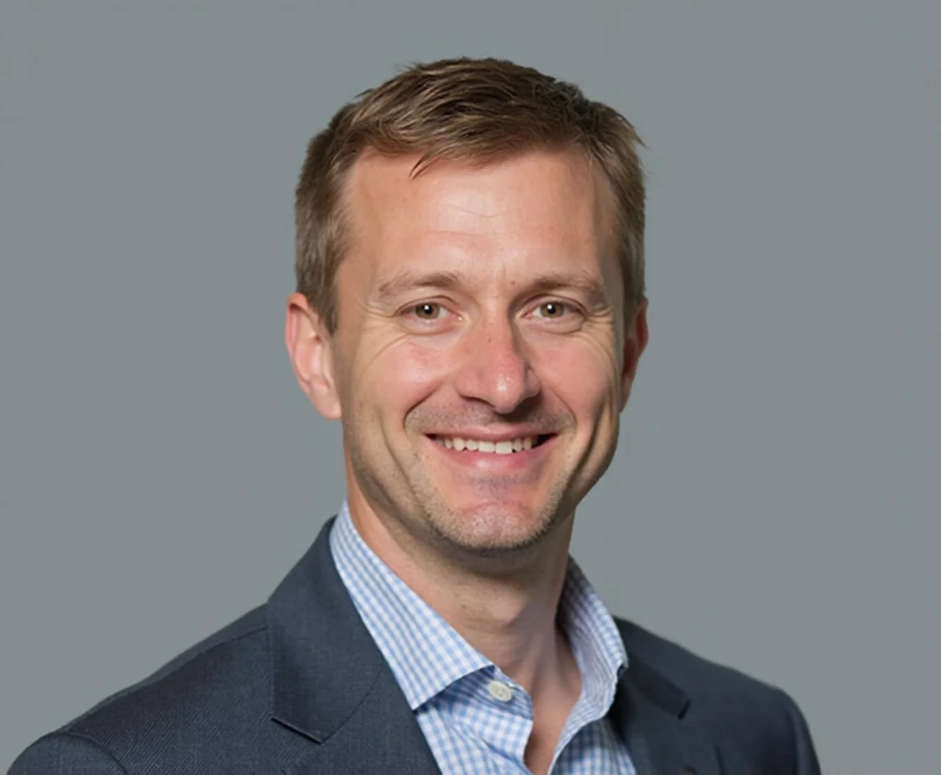 За кулисами «Химпрома». Как Егор Буркин меняет химическую промышленность — Teletype